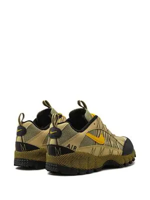 Nike Air Humara Sneakers