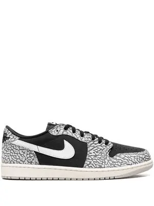 JORDAN 1 Low Sneakers - Black