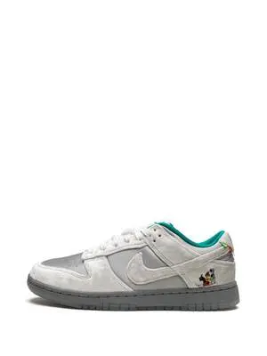 Nike Dunk Low Ice Sneakers - Grey