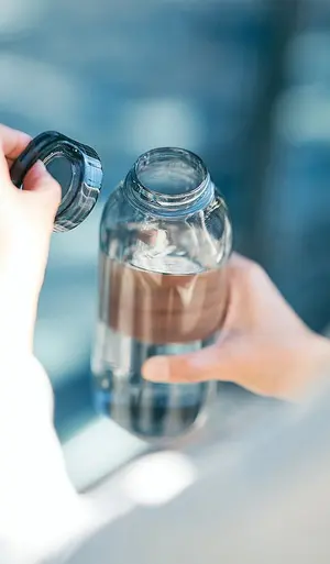 KINTO Water Bottle 17oz In Grey