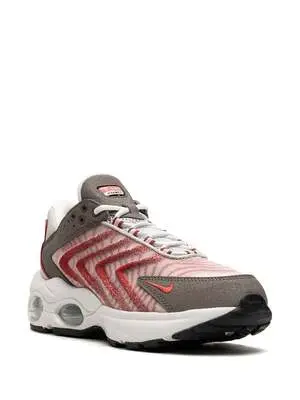Nike Air Max Tw Sneakers - Grey