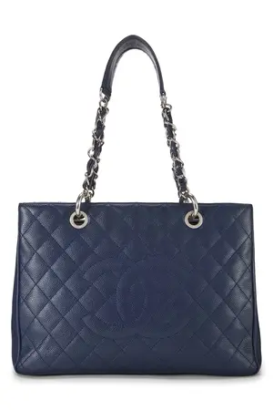 Chanel Shopping Bags For Women