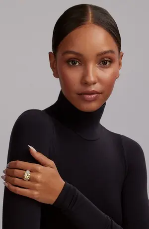 Lagos Embrace Dome Ring - Metallic