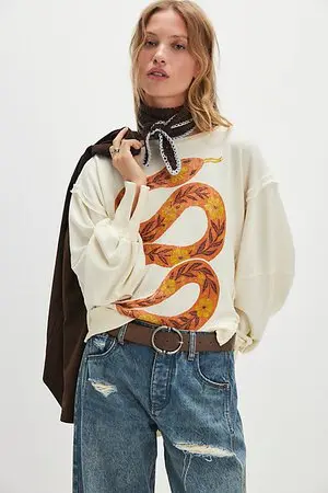 Women's Scoop Neck Long Sleeve Sweatshirt
