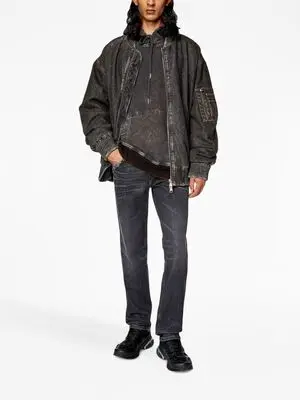 DIESEL® 2023 D-finitive 09g23 Tapered Jeans