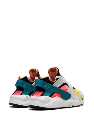 Nike Air Huarache Low-top Sneakers