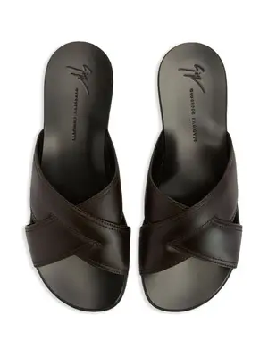 GIUSEPPE ZANOTTI Flavio Crossover-straps Leather Sandals