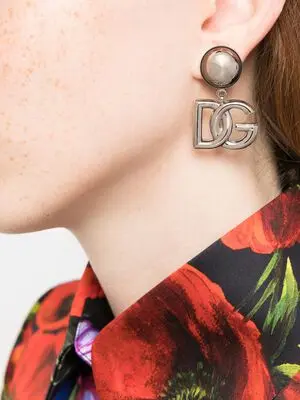Dolce & Gabbana Logo-plaque Clip-on Earrings - Silver