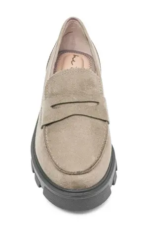 Me Too Laine Penny Loafer