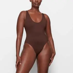 SKIMS SKIMS Scoop Neck One Piece Swimsuit Cocoa