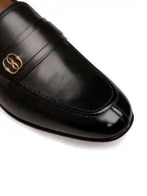 Bally Sadei Leather Loafers With Logo Plaque - Black