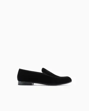 Giorgio Armani Velvet Loafers With Embroidered Logo - Black