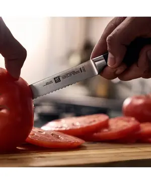 ZWILLING Four Star 5 Serrated Utility Knife