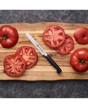 ZWILLING Four Star 5 Serrated Utility Knife