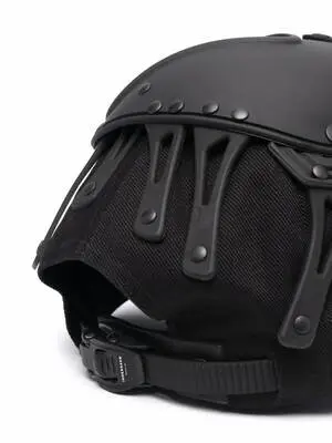 INNERRAUM Buckle Cap