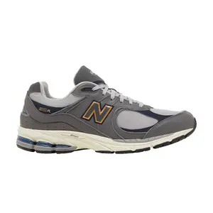 NEW BALANCE 2002r - Grey