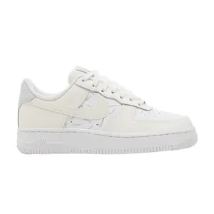 Nike Air Force 1 '07 Sneakers