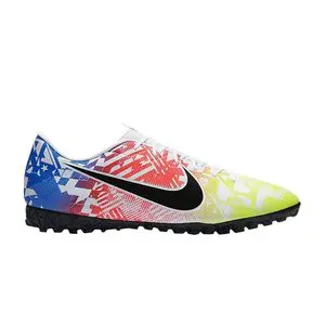 Nike Graphic Sneakers For Men