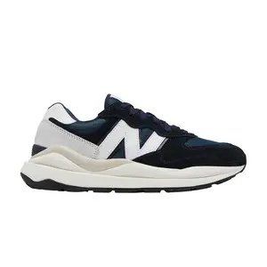 NEW BALANCE 57/40 Sneakers - Black