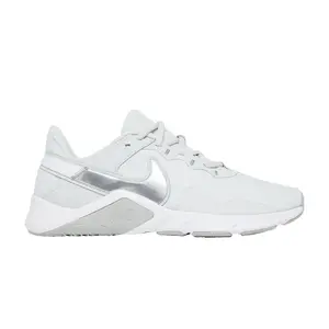 Nike Legend Essential 2 Sneakers - Grey
