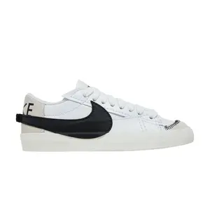 Nike Blazer Low Jumbo Sneakers - White