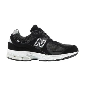 NEW BALANCE 2002r Sneakers - Black