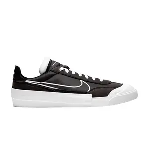 Nike Low Top Sneakers - Black