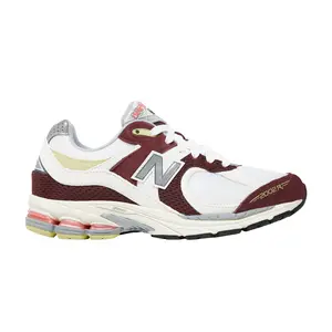 NEW BALANCE Up There X 2002r 'backyard Legends Ii' Sneakers - Red