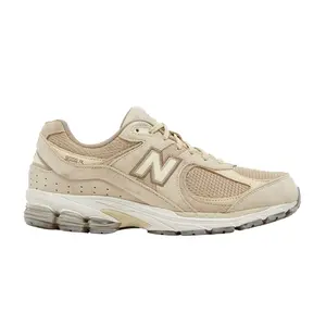 NEW BALANCE 2002r Sneakers - Tan