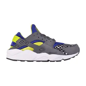 Nike Huarache Sneakers