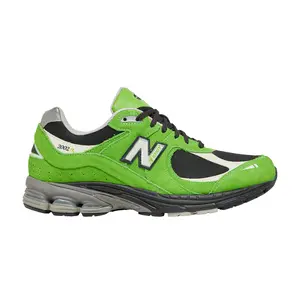 NEW BALANCE 2002r 'good Vibes Pack' Sneakers - Green
