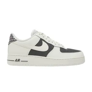 Nike Air Force 1 '07 Sneakers