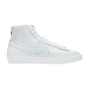 Nike Blazer Mid '77 Sneakers