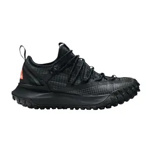 Nike Mountain Fly Low Sneakers - Black