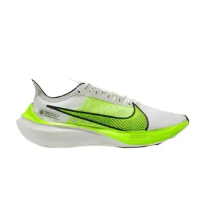 Nike Zoom Gravity Sneakers