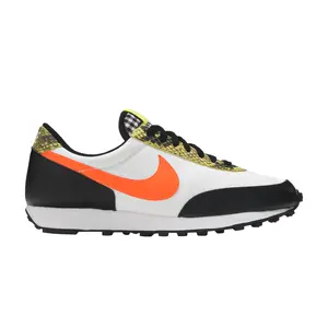 Nike Daybreak Qs Sneakers - White