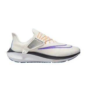 Nike Air Zoom Pegasus 39 Flyease Sneakers