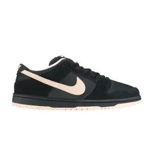 Nike Dunk Low SB Sneakers Pink