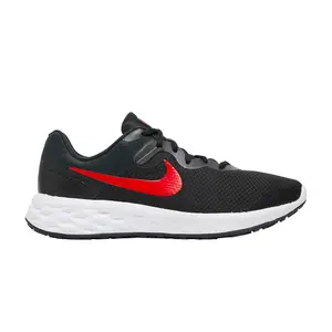 Nike Revolution Next Nature - Black