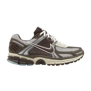 Nike Zoom Vomero Sneakers - Brown