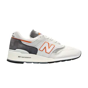 NEW BALANCE 997 Sneakers