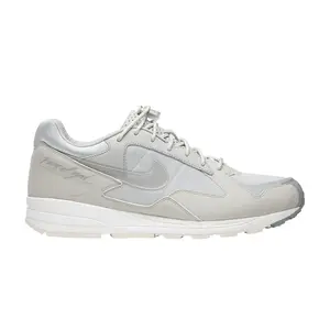 Nike Fear Of God X Air Skylon 2 Sneakers - Cream