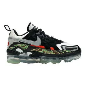 Nike Air Vapormax Evo Nrg 'collector's Closet' Sneakers - Black