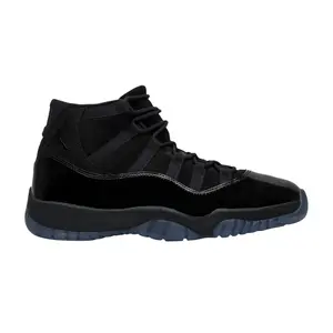 JORDAN Retro 'cap And Gown' High-top Sneakers - Black