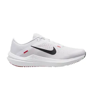 Nike Winflo Athletic Sneakers