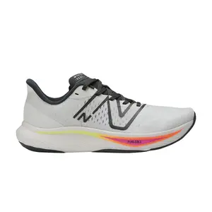 NEW BALANCE Fuelcell Rebel V3 Sneakers - White