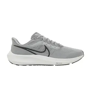 Nike Air Zoom Pegasus 39 Sneakers