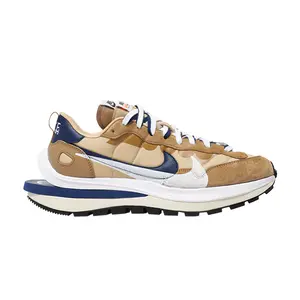 Nike Sacai X Vaporwaffle Sneakers - Tan