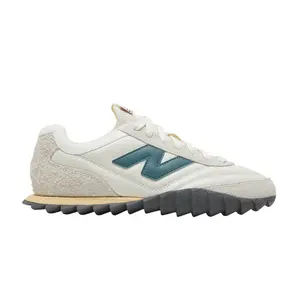 NEW BALANCE Rc30 Sneakers - White