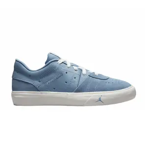 JORDAN Wmns Series Es - Blue